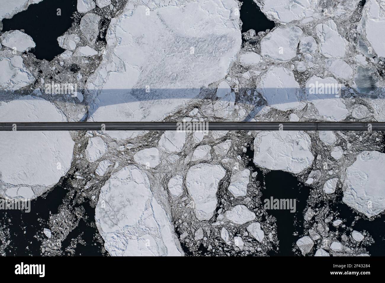 Aerial of confederation bridge hi-res stock photography and images - Alamy