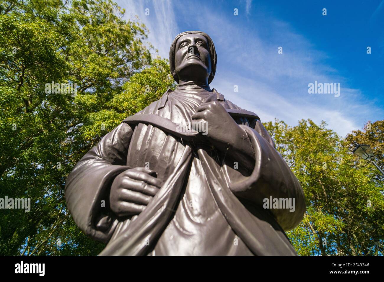 Wooden Dolly statue, Northumberland Park, North Shields, North Tyneside ...