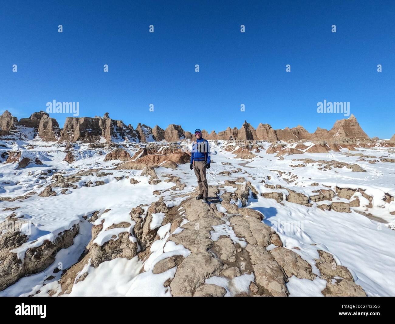 Hiking in Badlands National Park in winter, South Dakota, U. S. A Stock ...