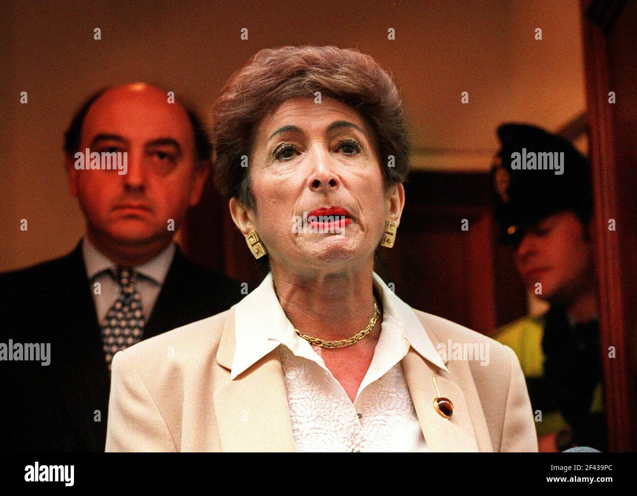 Dame shirley porter hi-res stock photography and images - Alamy