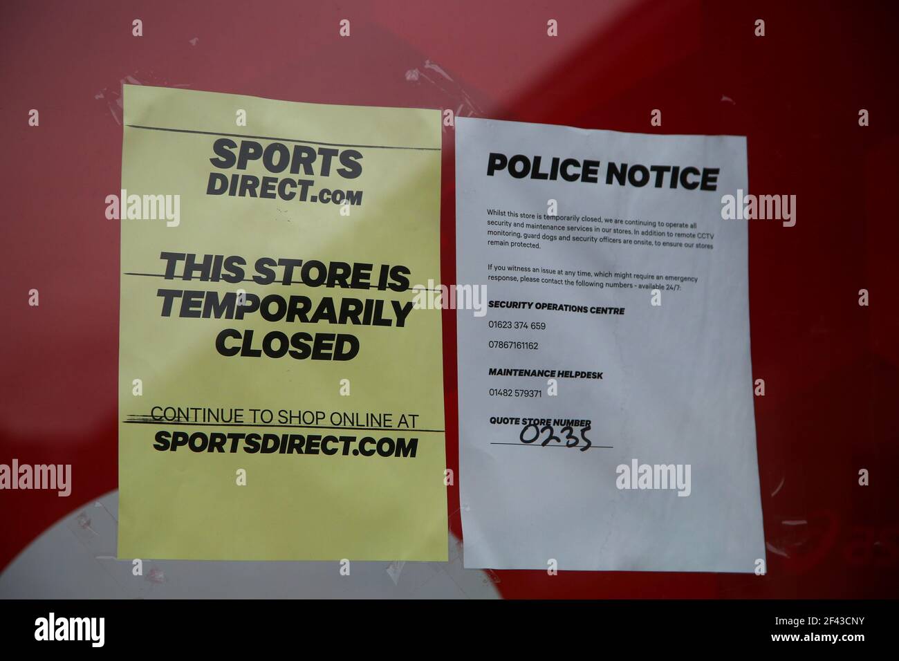 Temporarily closed sign hi-res stock photography and images - Alamy