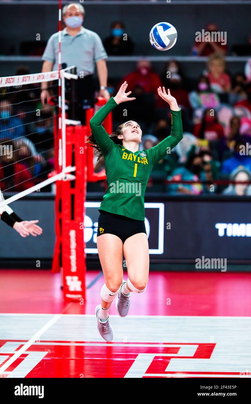 Houston, Texas, USA. 18th Mar, 2021. Callie Williams (1) sets during a ...