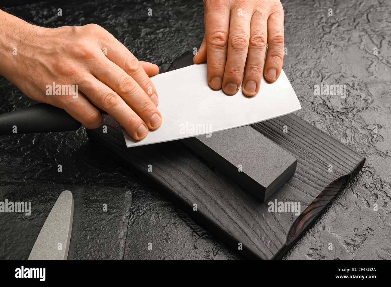 Sharpening cleaver hi-res stock photography and images - Alamy