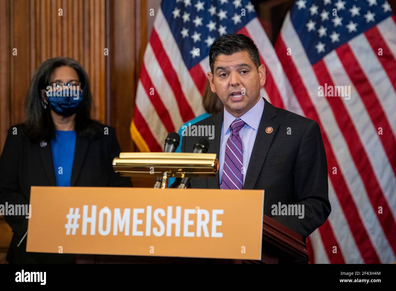 Representative raul ruiz hi-res stock photography and images - Alamy