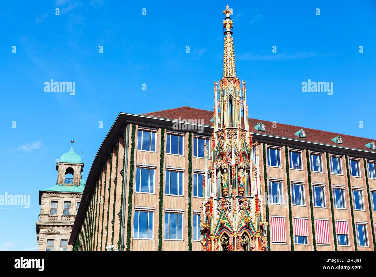 Beautiful Fountain on Hauptmarkt town square in Nuremberg Germany ...
