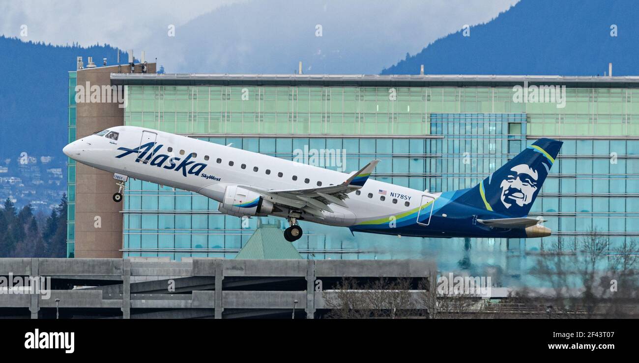 Embraer E175lr High Resolution Stock Photography and Images - Alamy