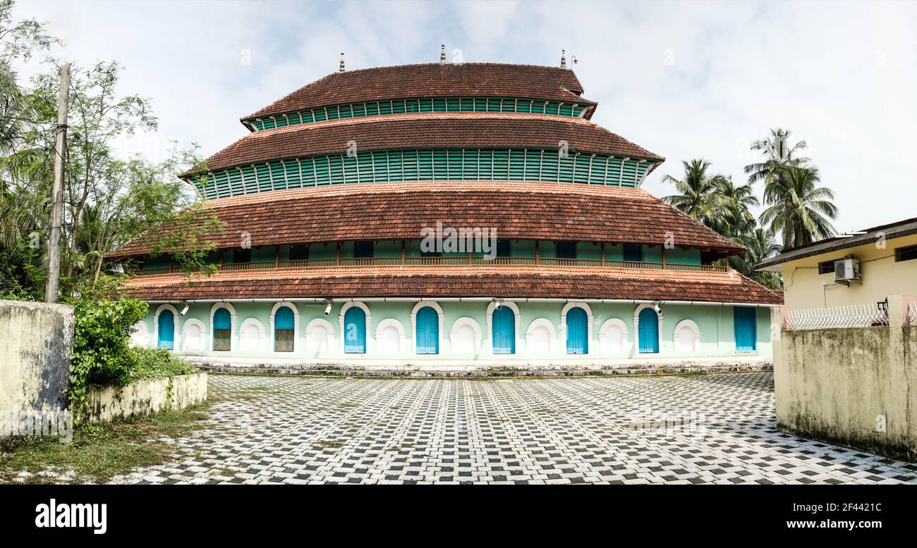 mishkal mosque calicut Stock Photo - Alamy