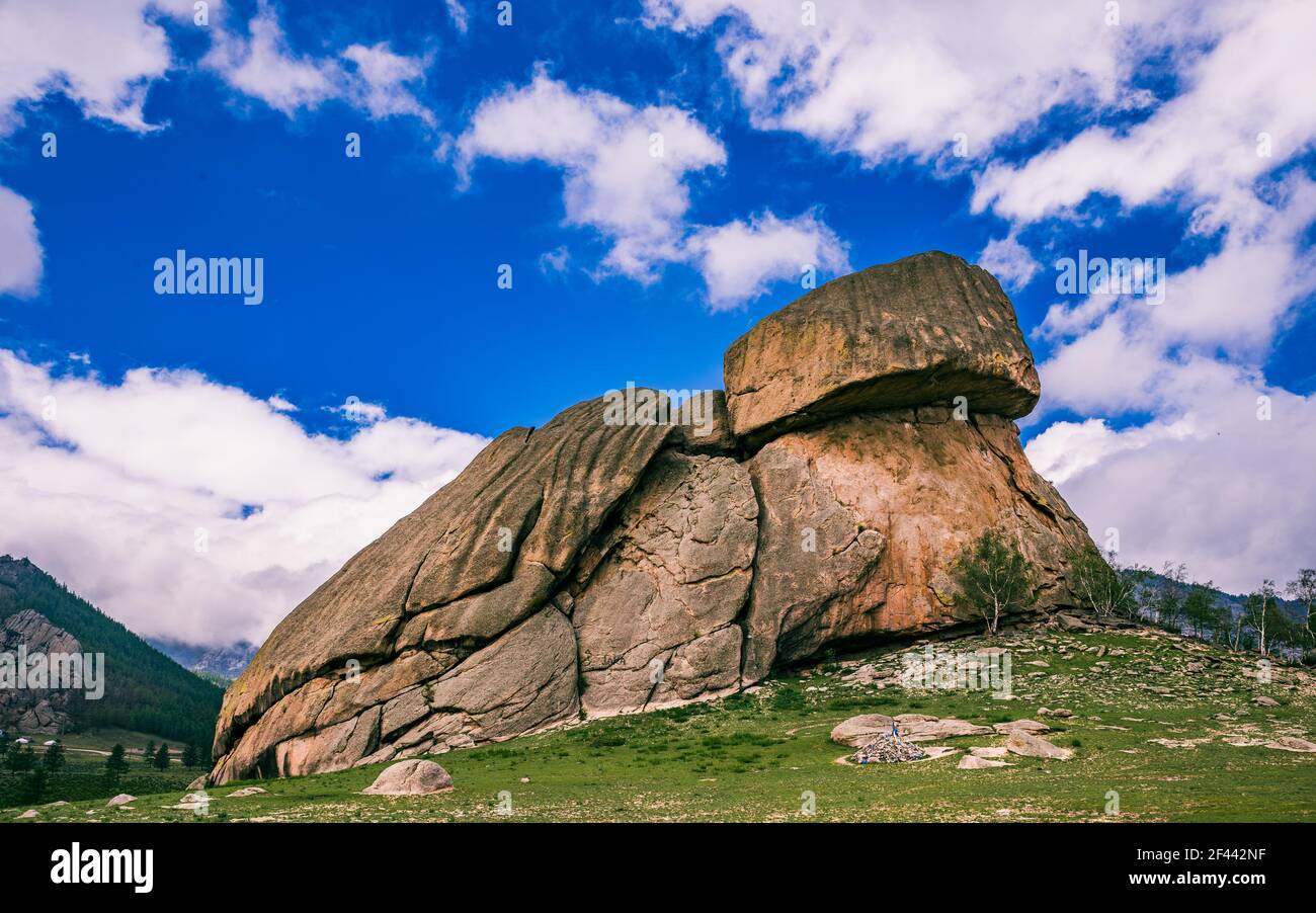 Turtle rock "Melkhii Khad" in Gorkhi Terelj National Park, Mongolia ...