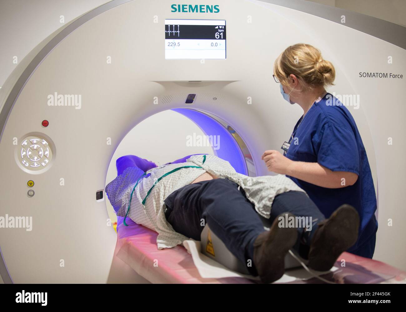 Ct scan uk hi-res stock photography and images - Alamy
