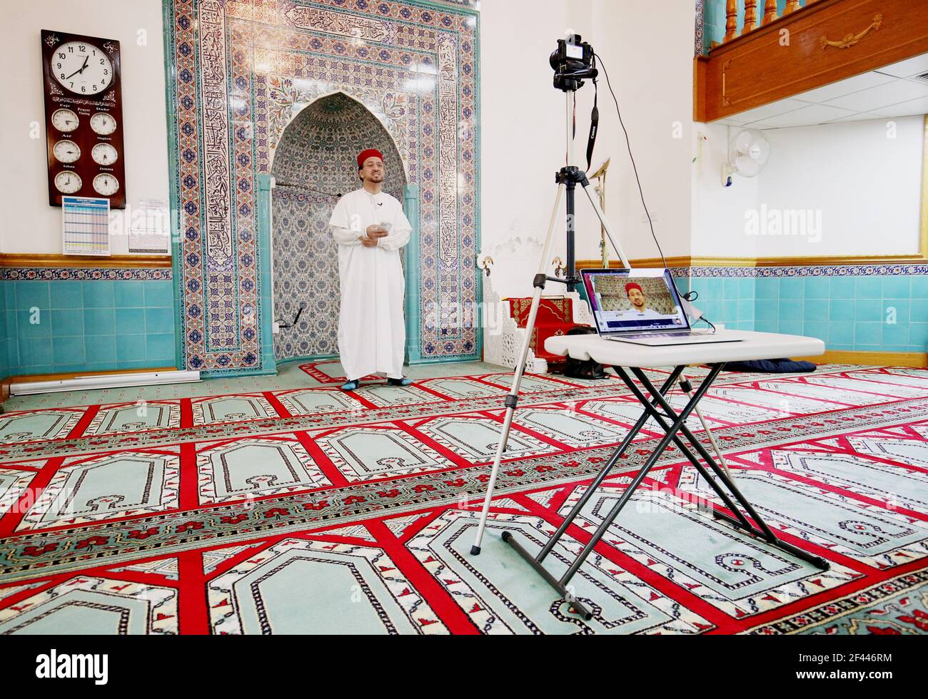 Imam sermon uk hi-res stock photography and images - Alamy