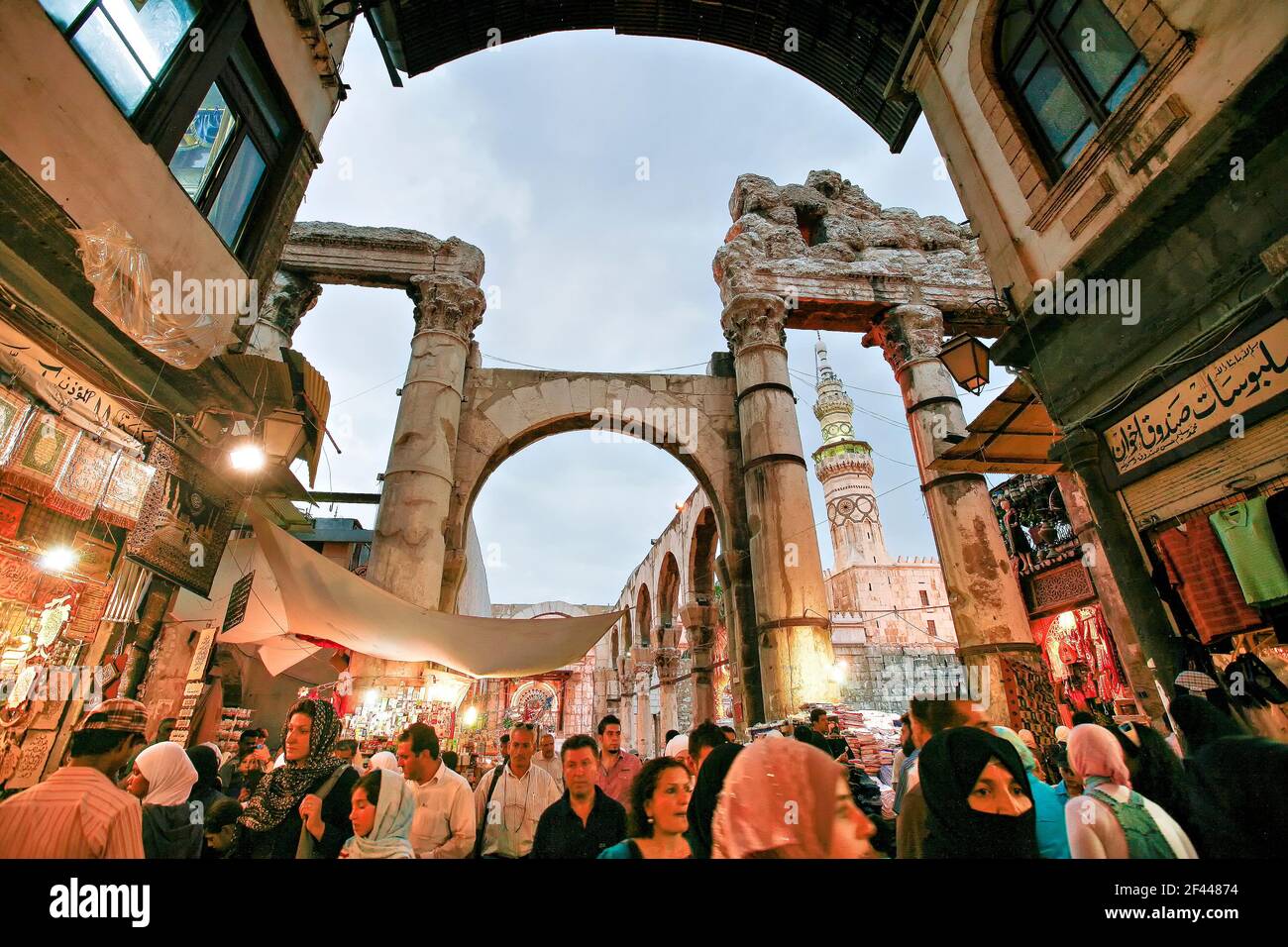 Damascus syria shops hi-res stock photography and images - Alamy