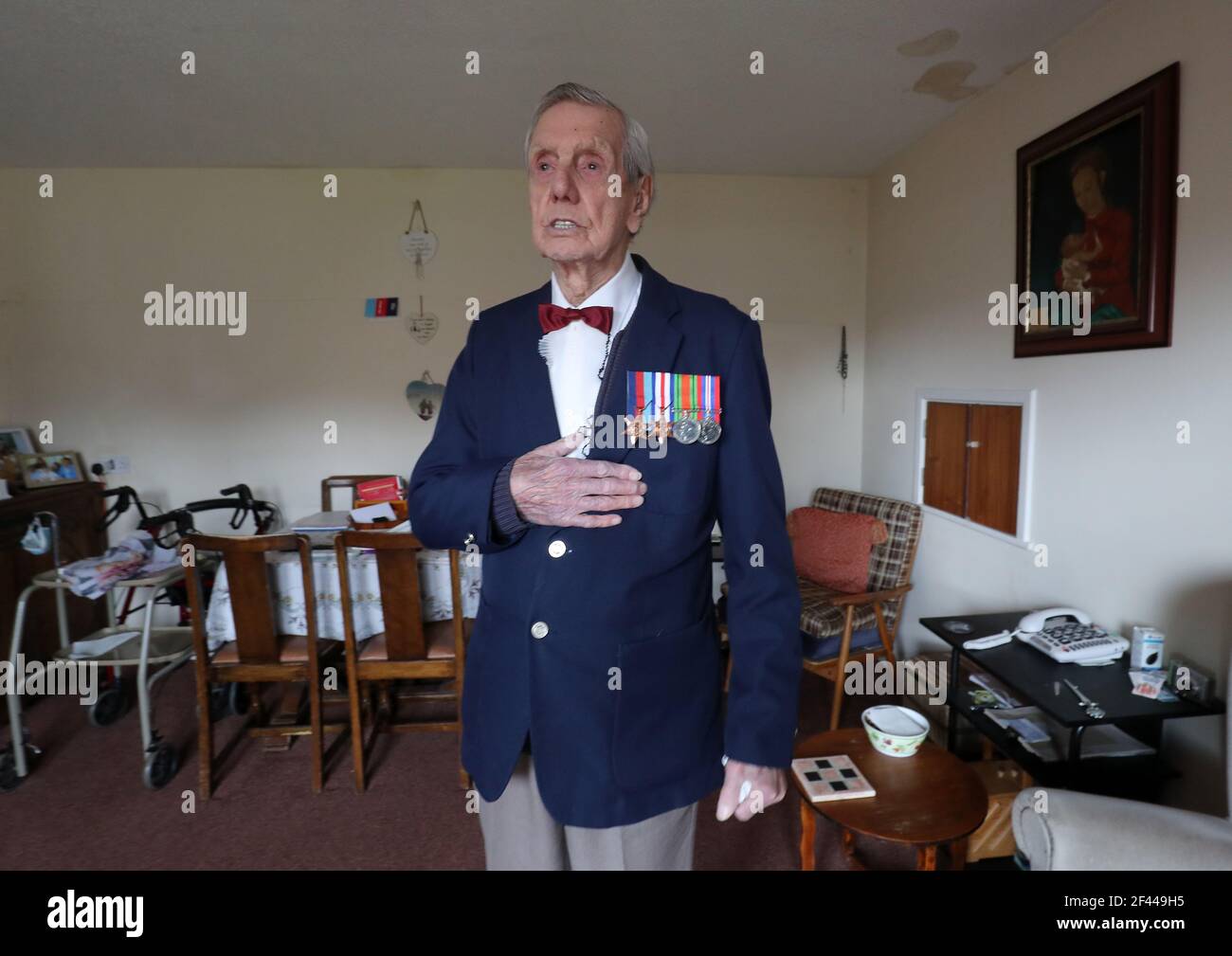 99 year old World War Two veteran, Charlie Pallett, practices his ...