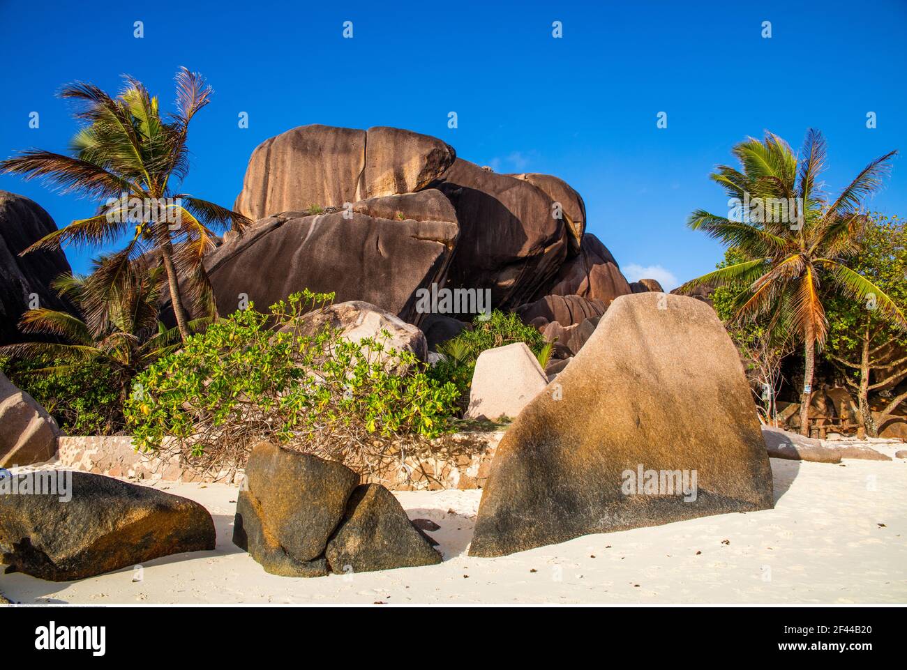 geography / travel, Seychelles, La Digue, Anse Source d'Argent, granite ...
