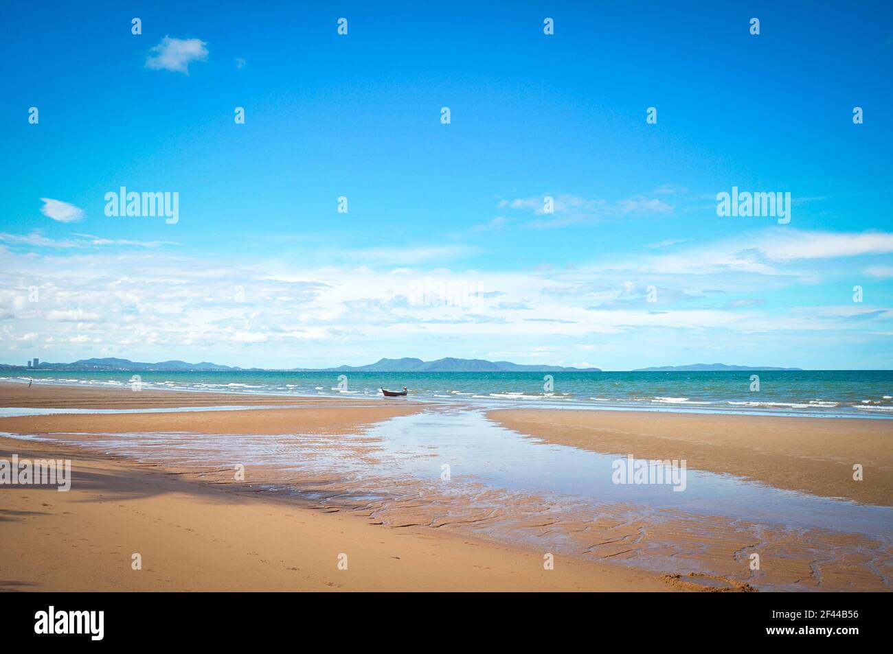 Beach when the tide is low Stock Photo - Alamy