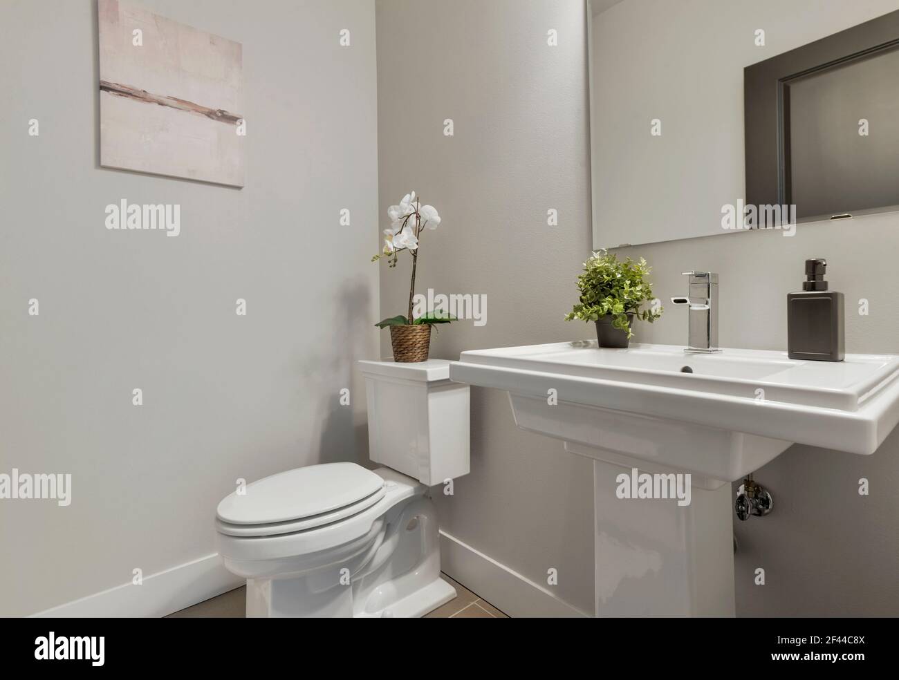 Modern residential design hi-res stock photography and images - Alamy