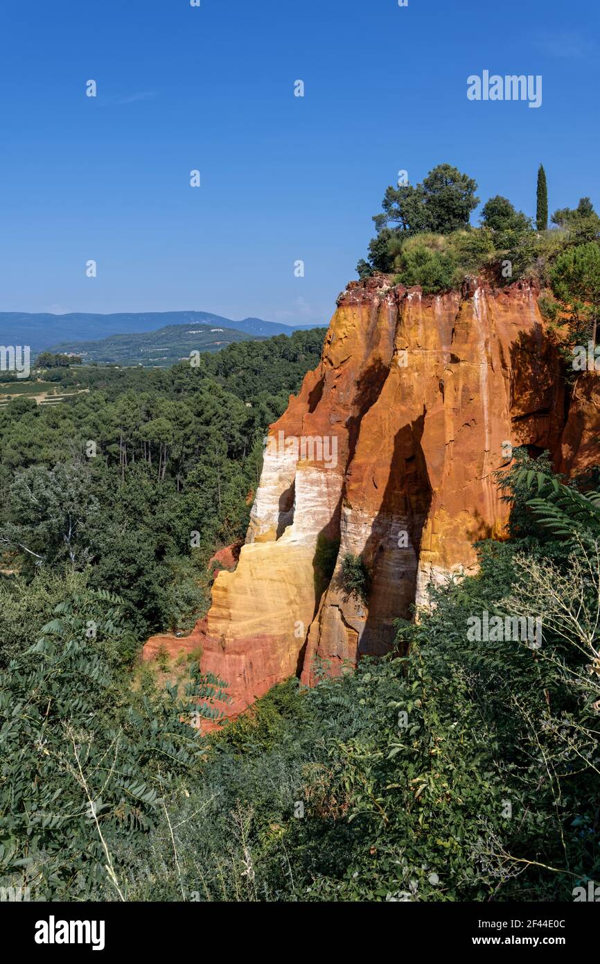 Colorado sky tree and rocks hi-res stock photography and images - Alamy