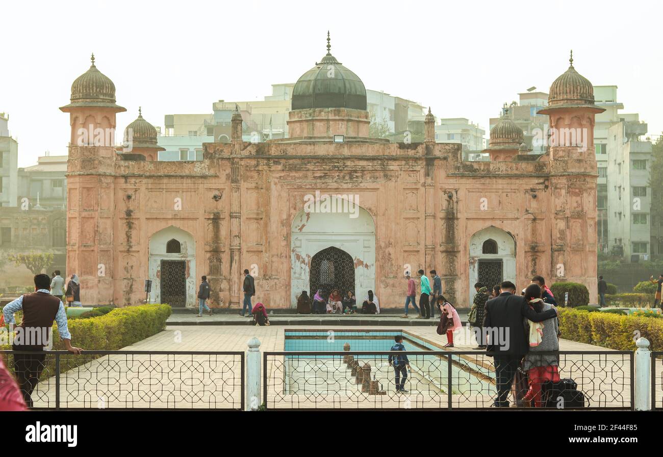 Lalbagh Fort is an incomplete 17th-century Mughal fort complex. tourist ...