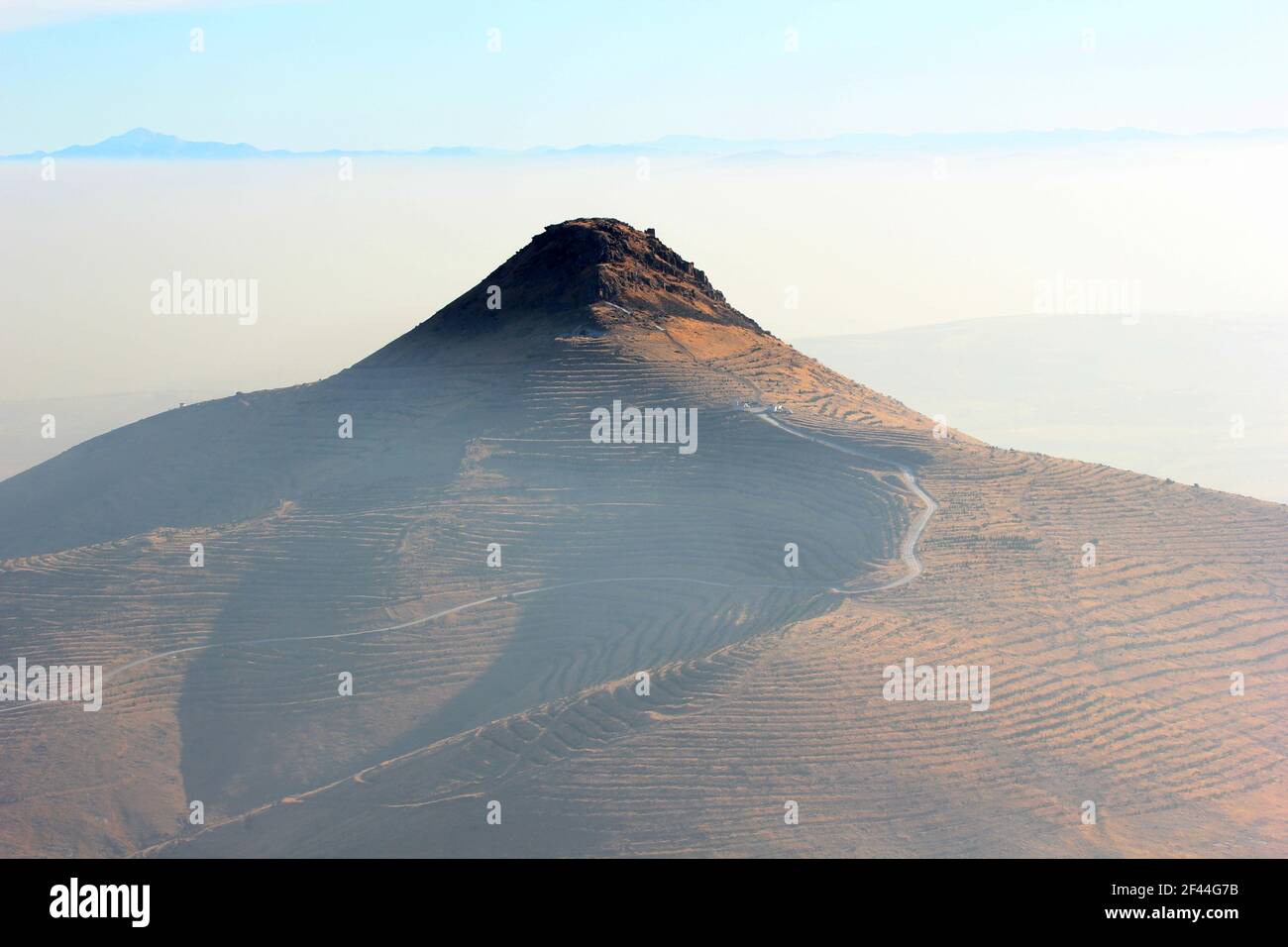Mountain view, in beautiful nature Stock Photo - Alamy
