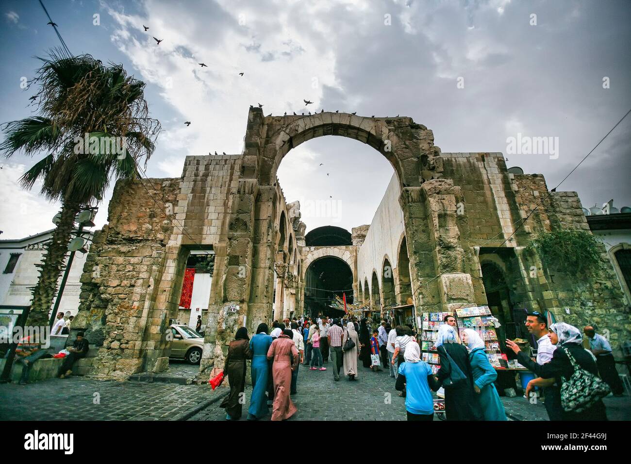 Damascus syria shops hi-res stock photography and images - Alamy