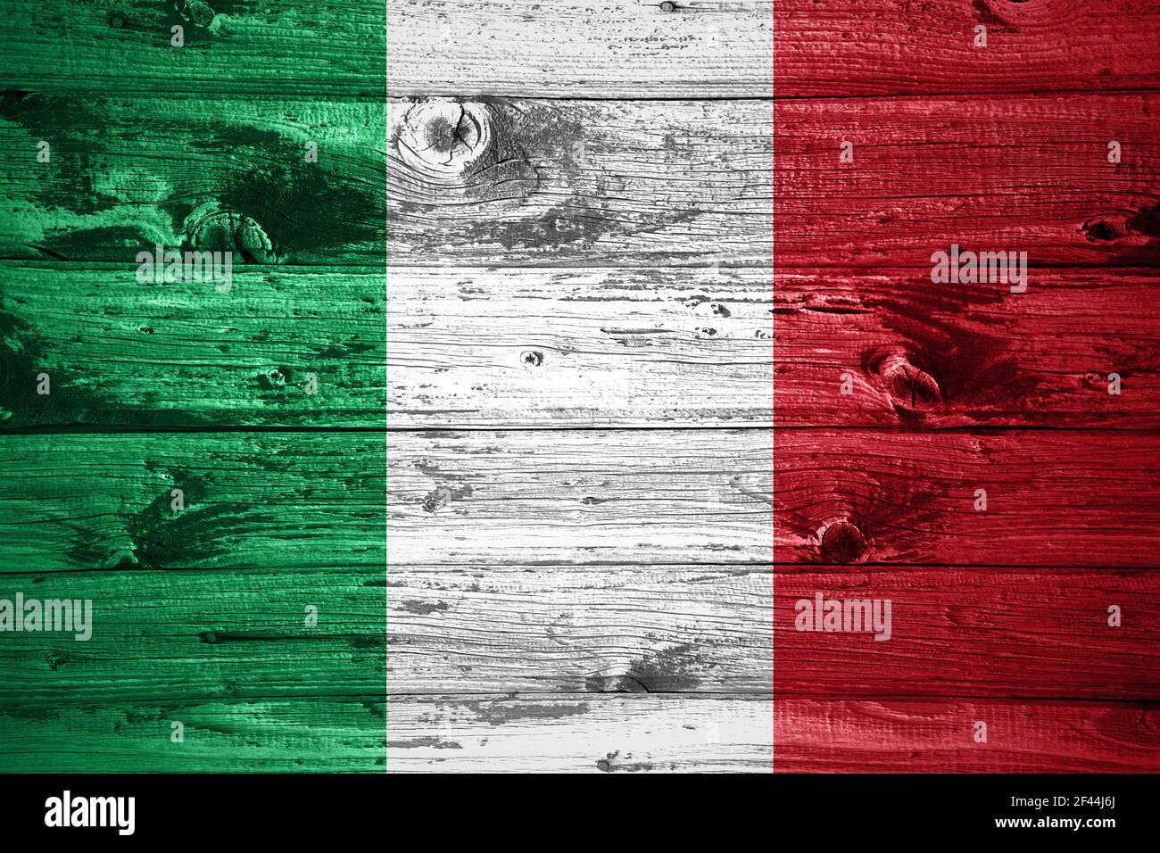 Italy flag on wooden planks background wood flag Stock Photo - Alamy