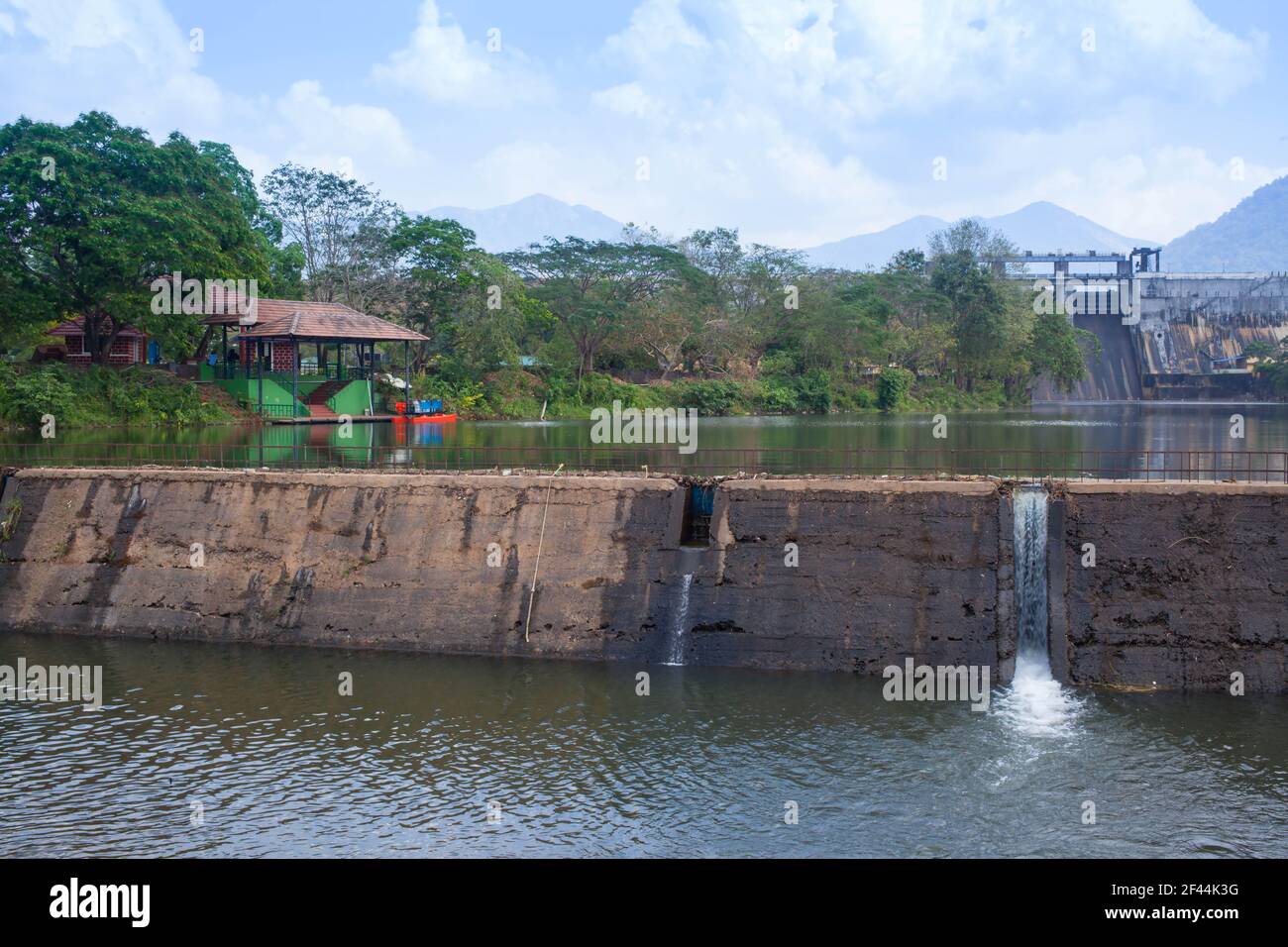 Drought dam kerala hi-res stock photography and images - Alamy