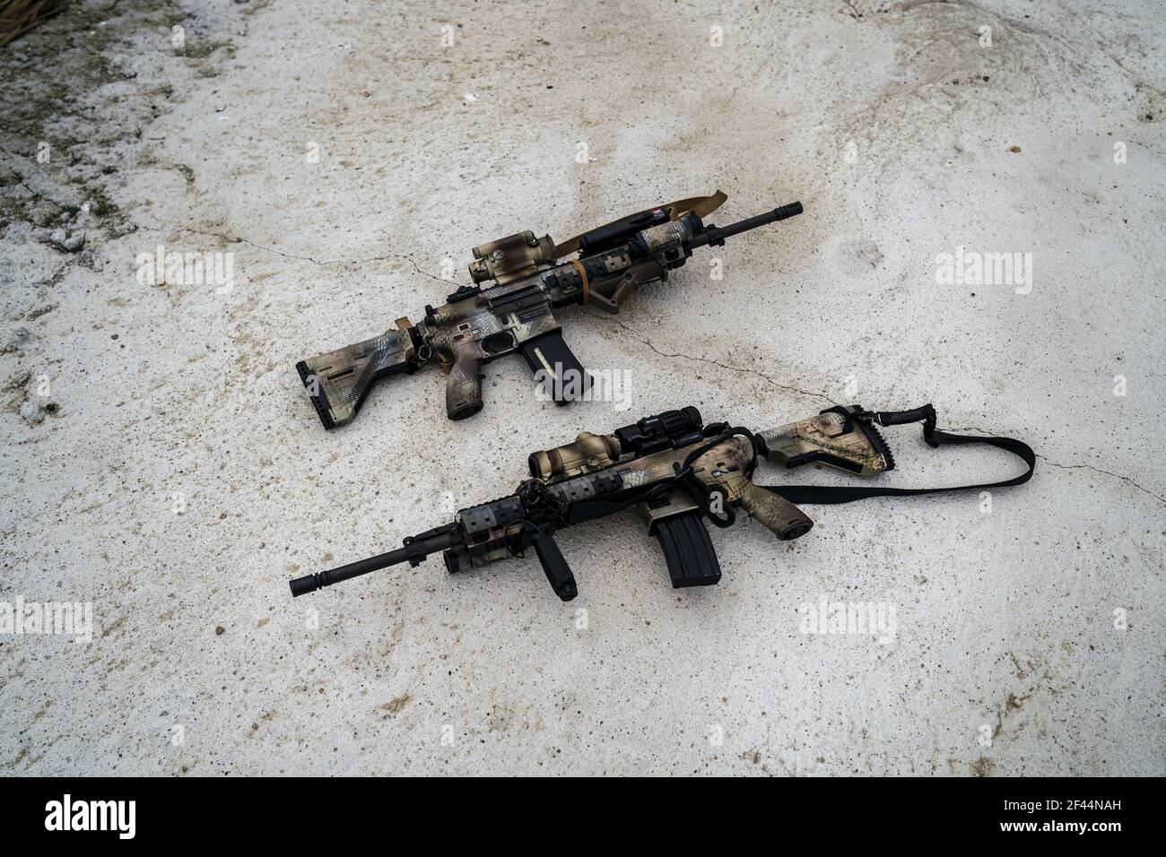 Special rifles hi-res stock photography and images - Alamy