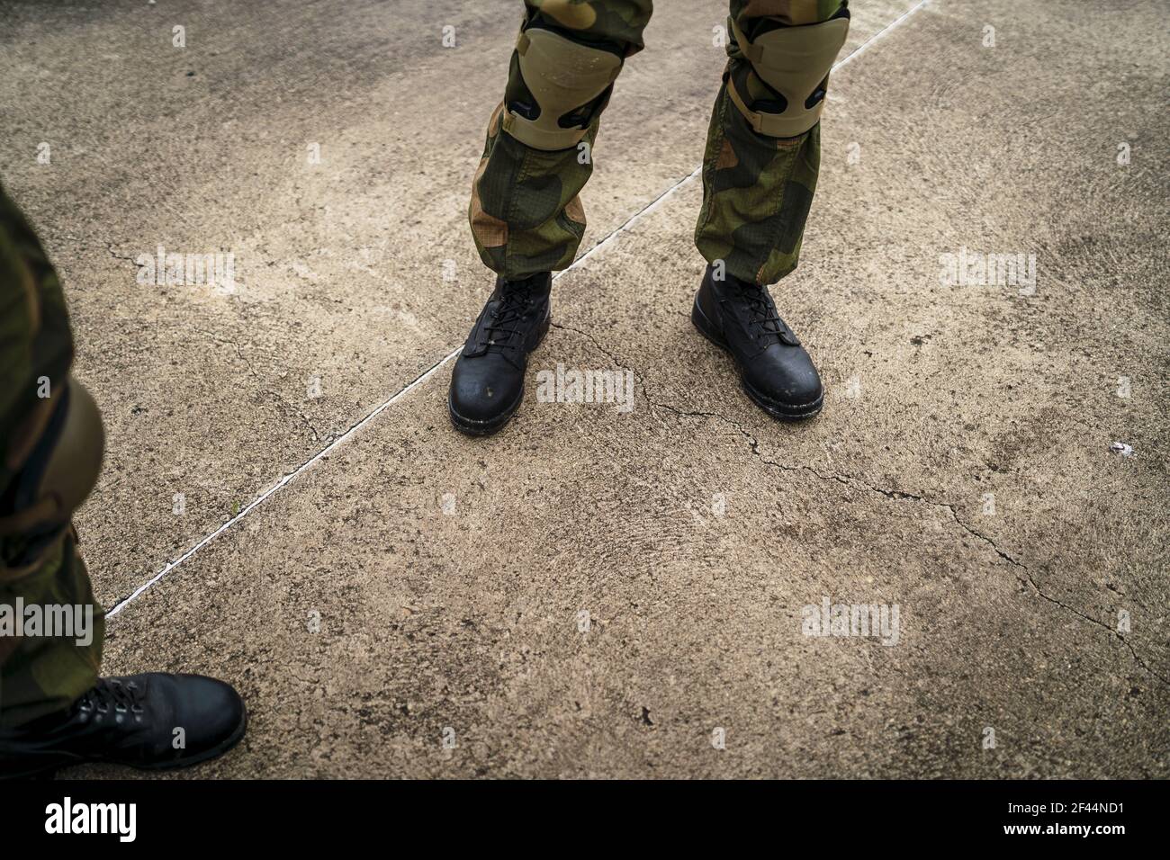 Two special force soldiers standing outdoors during a mission Stock ...