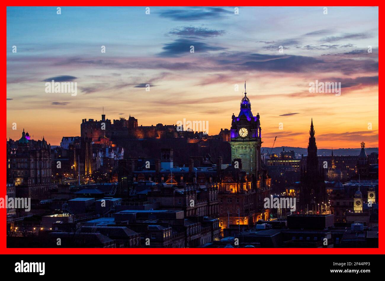 Edinburgh Castle and the Balmoral Clock at sunset. Picture date ...
