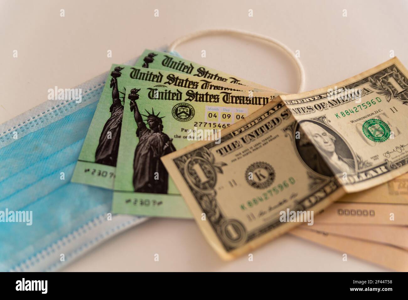 2021 stimulus check hi-res stock photography and images - Alamy