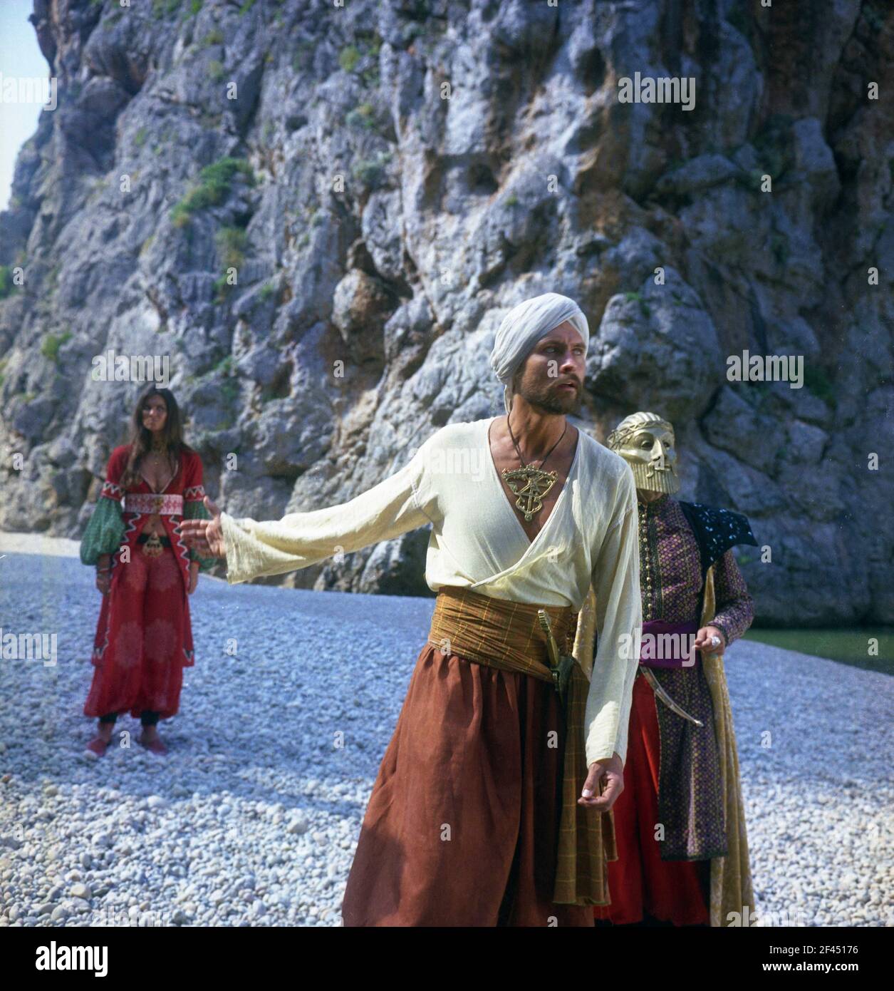 CAROLINE MUNRO JOHN PHILLIP LAW and DOUGLAS WILMER in THE GOLDEN VOYAGE ...