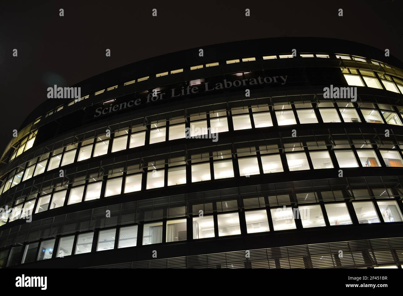 Karolinska institutet science park hi-res stock photography and images ...