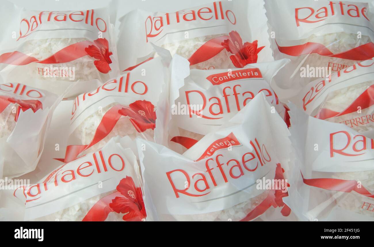 Raffaello sweets hi-res stock photography and images - Alamy