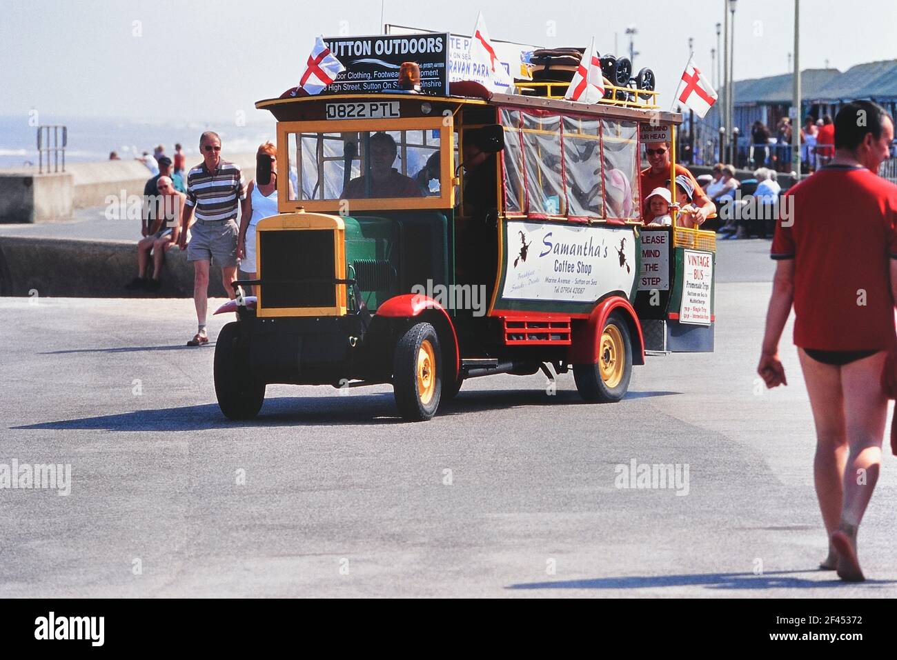 Dave's Bus / fun-bus that ran along the promenade between Sutton-on-sea ...