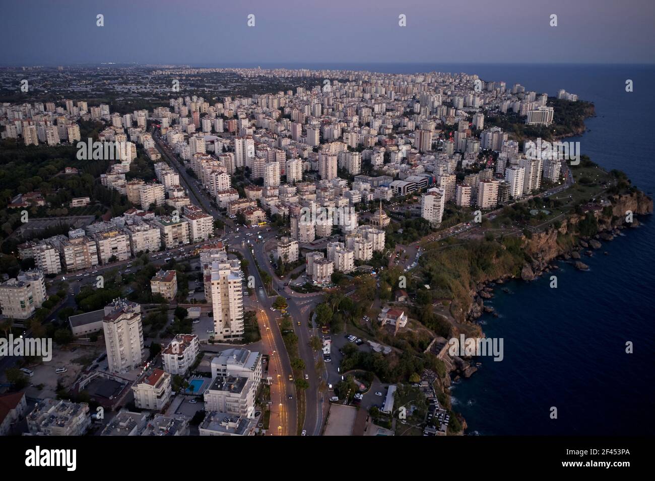 Townscape sea background hi-res stock photography and images - Alamy