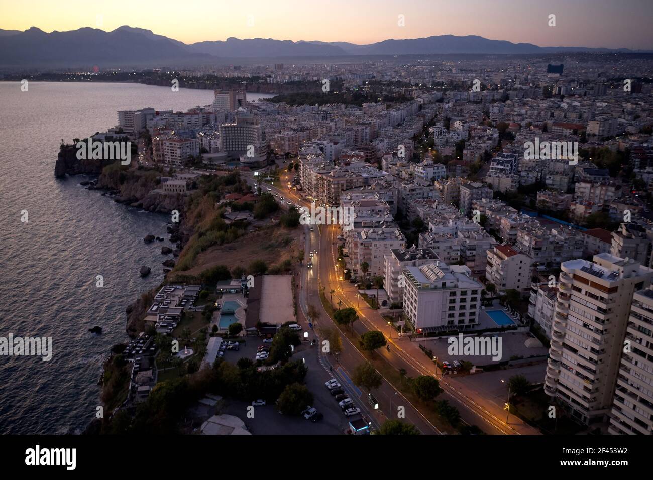 Townscape sea background hi-res stock photography and images - Alamy