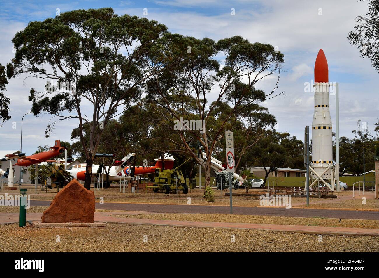 Woomera hi-res stock photography and images - Alamy
