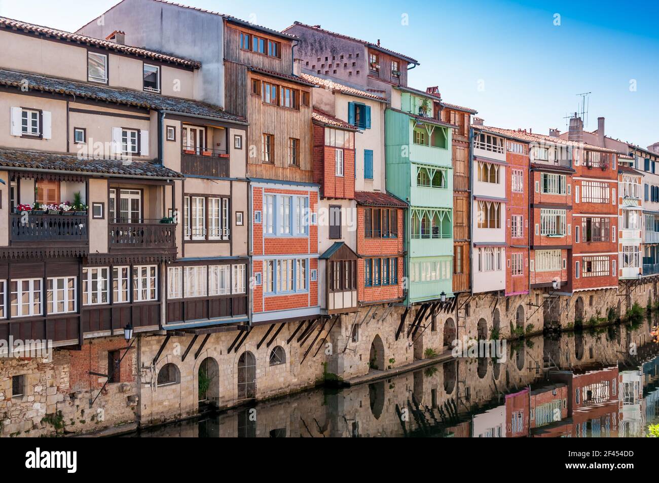 Castres tarn france hi-res stock photography and images - Alamy