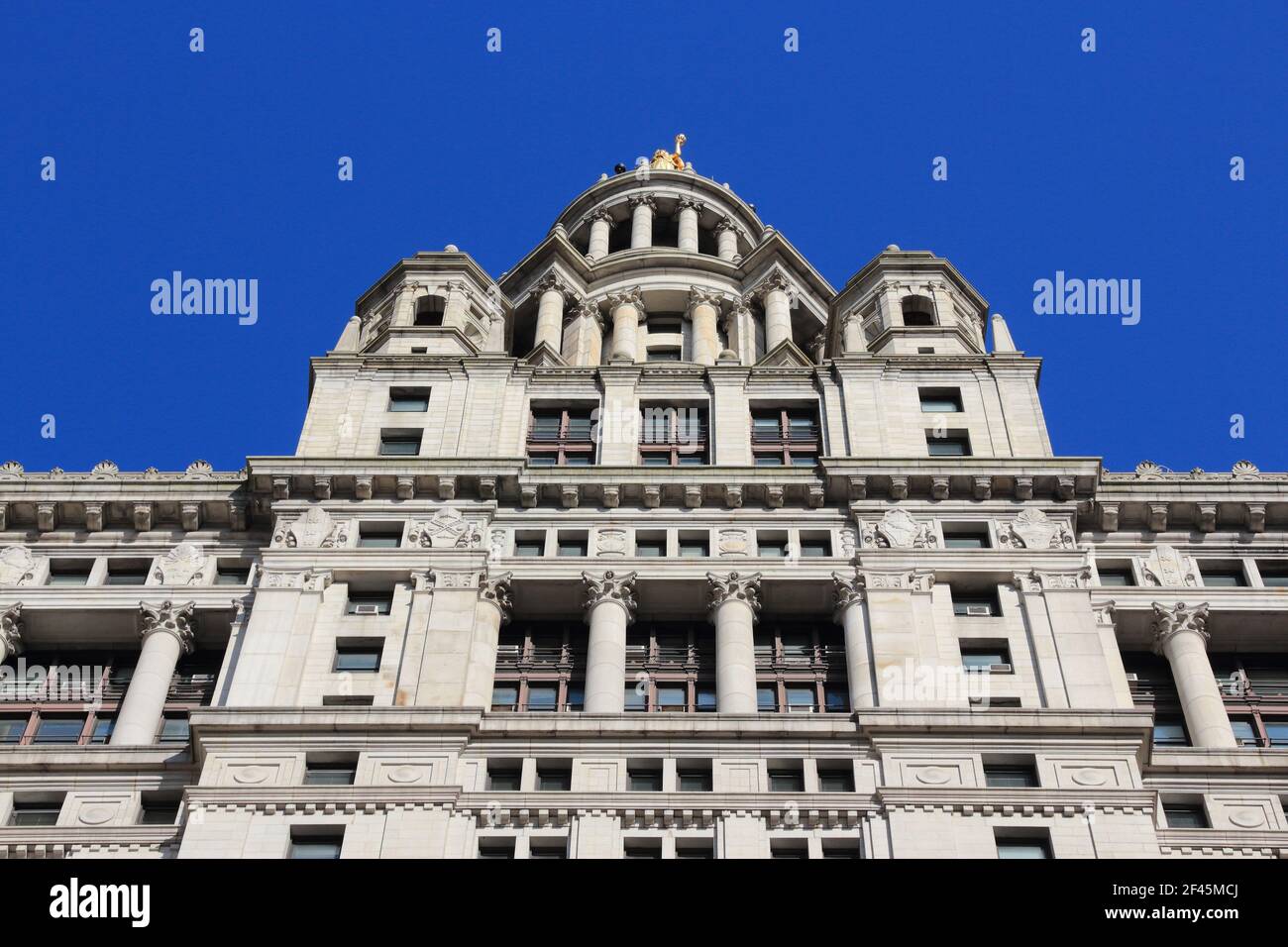 New York City landmark. Manhattan Municipal Building, Foley Square ...