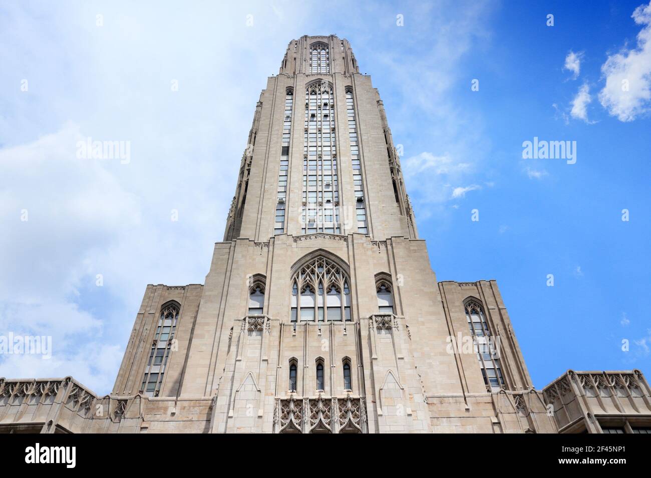 Cathedral of learning hi-res stock photography and images - Alamy