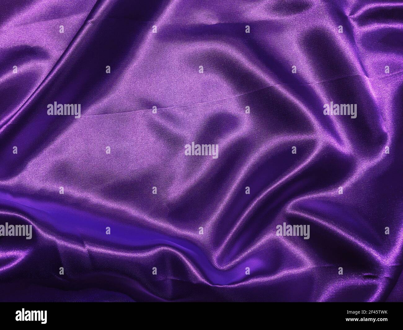 Purple fabric texture hi-res stock photography and images - Alamy