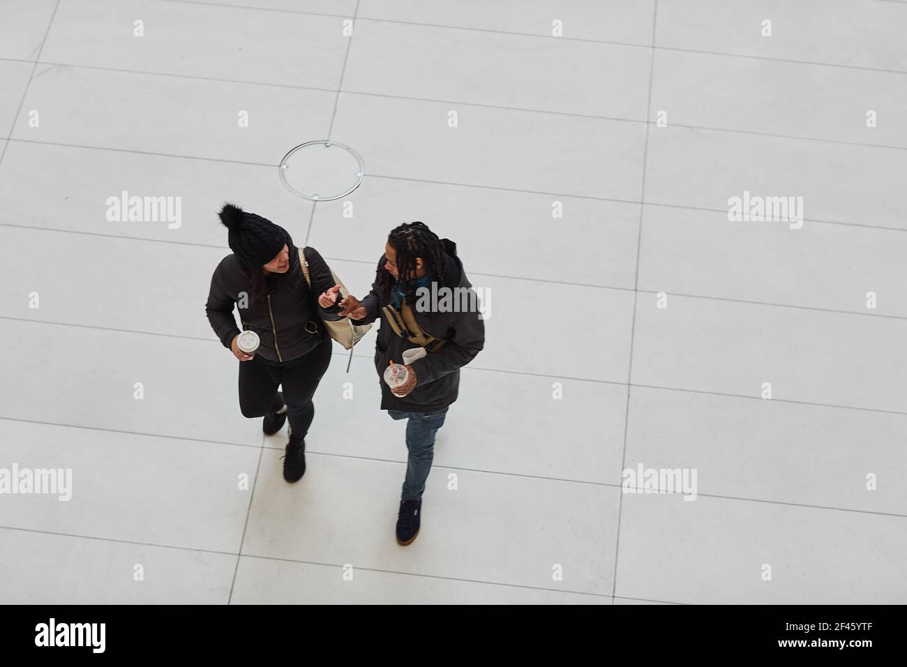 People from above hi-res stock photography and images - Alamy