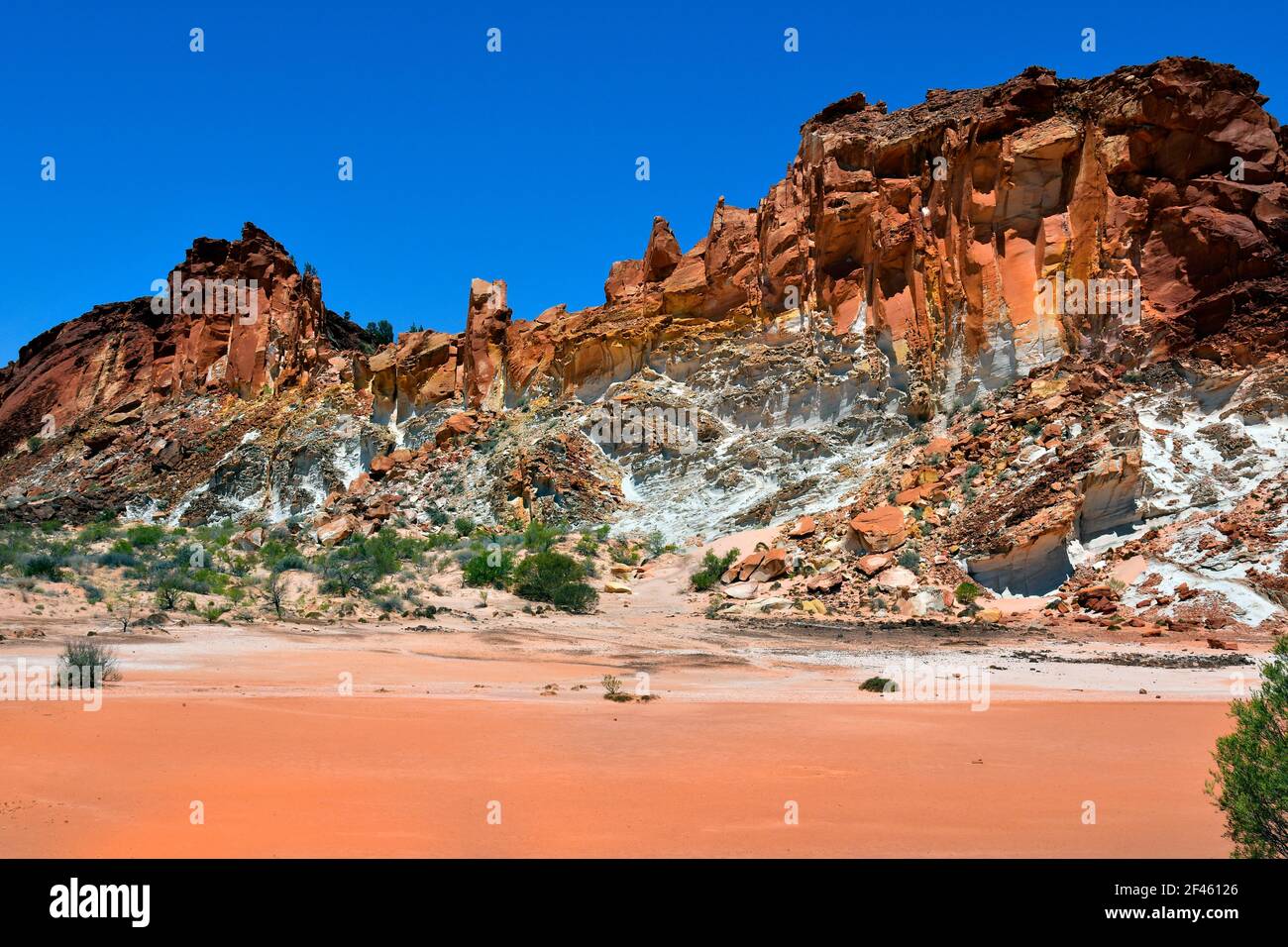 Australia, rock formation in Rainbow valley national park in Northern ...