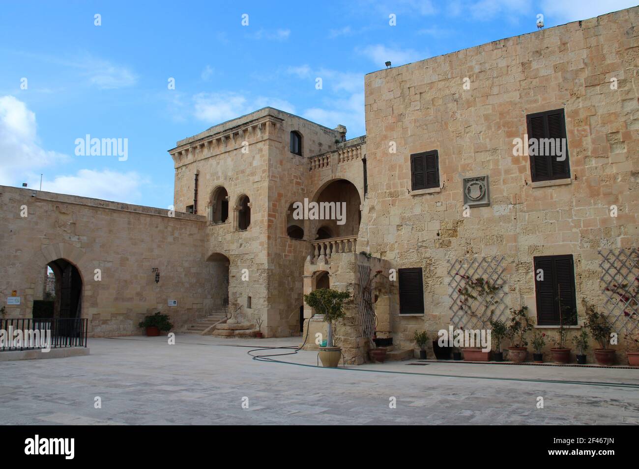 palace at the saint angel fort in vittoriosa in malta Stock Photo - Alamy