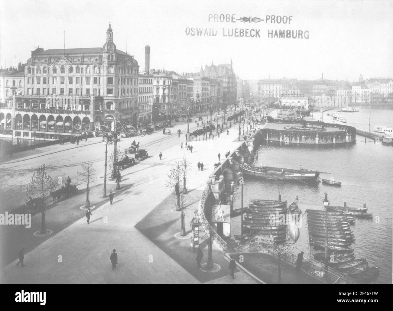 Hamburg pavilion Black and White Stock Photos & Images - Alamy