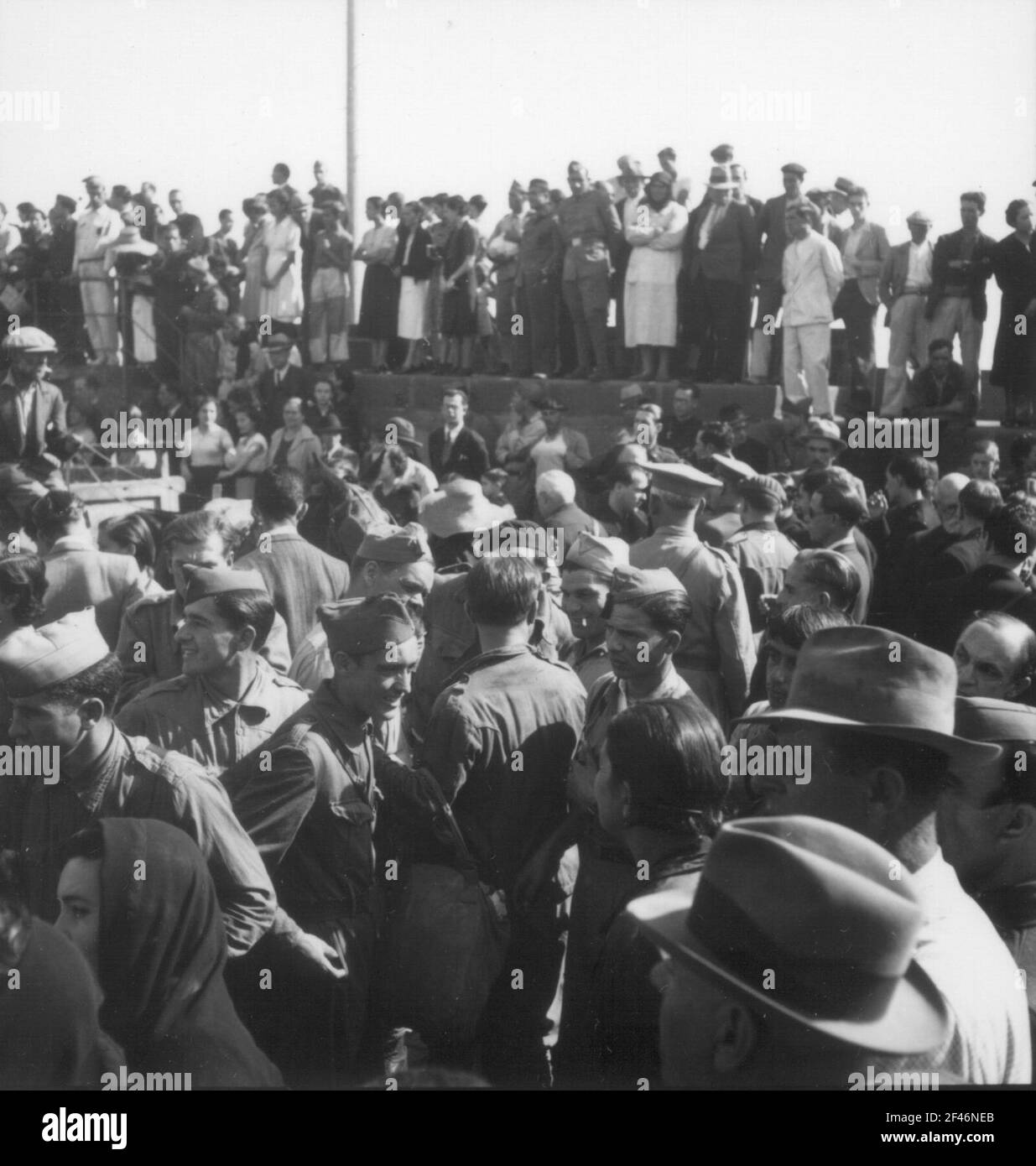 Arrival photos Black and White Stock Photos & Images - Alamy