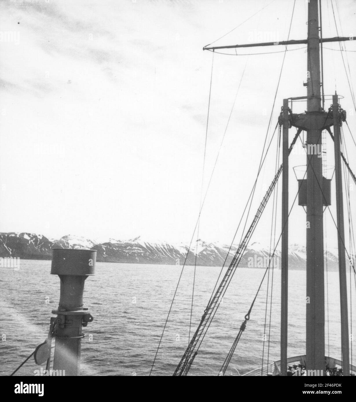 Driving in norway Black and White Stock Photos & Images - Alamy