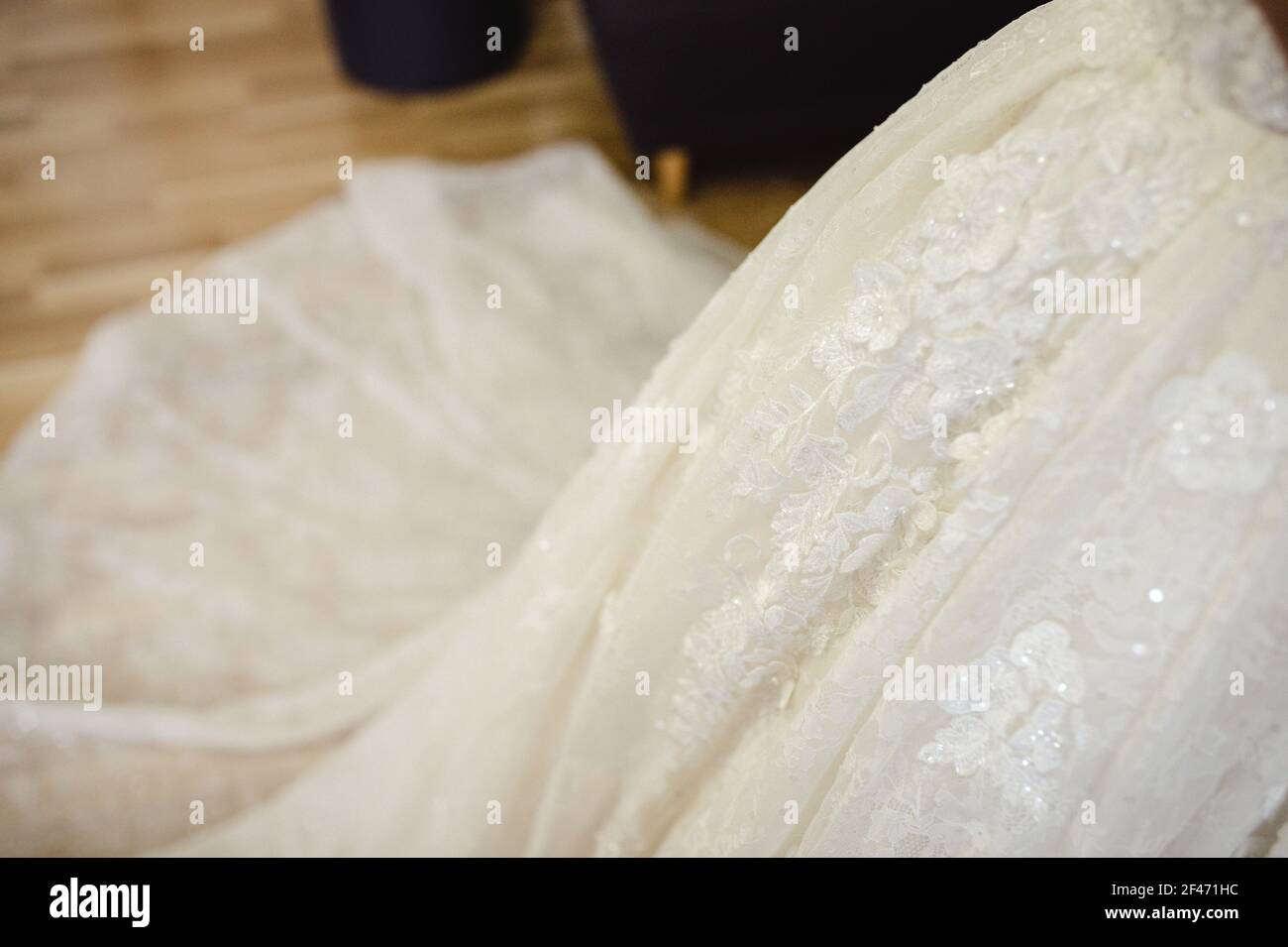 Romantic ivory lace dress hi-res stock photography and images - Alamy