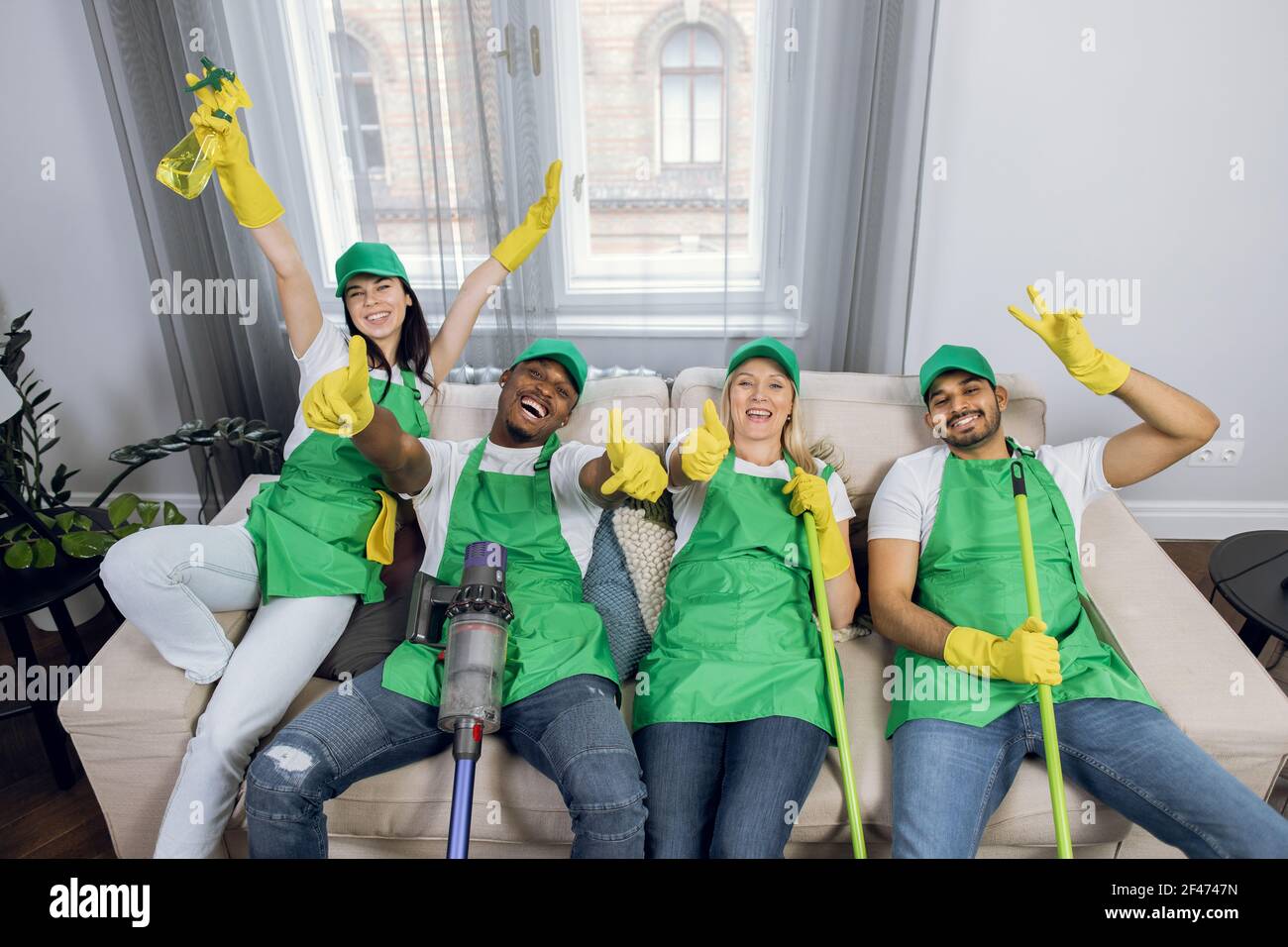 Housekeepers hi-res stock photography and images - Alamy