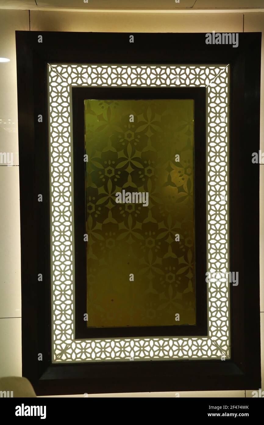 Design for a mirror frame hi-res stock photography and images - Alamy