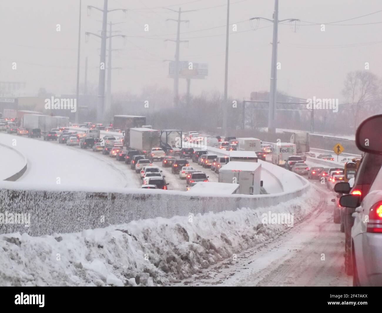 Blizzard warning hi-res stock photography and images - Alamy